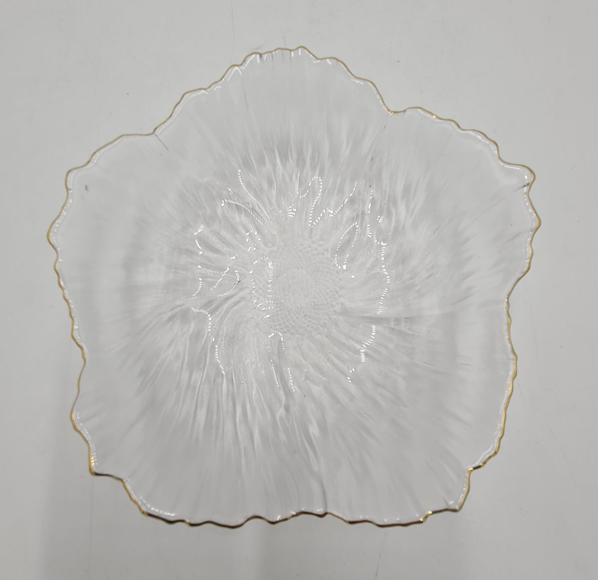 8"x3" FLOWER SHAPE PLATE-GOLD RIM-SMALL – Kitchen Depot